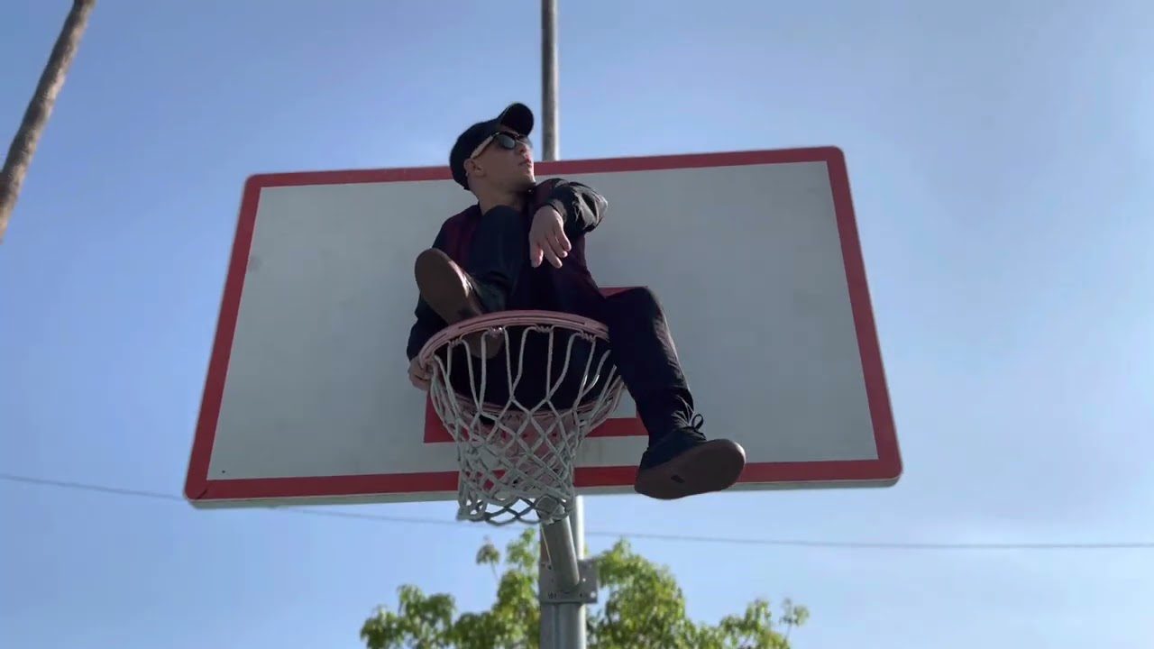 Bravo562 Drops New Video "Middle Fingers" | UndergroundHipHopBlog.com