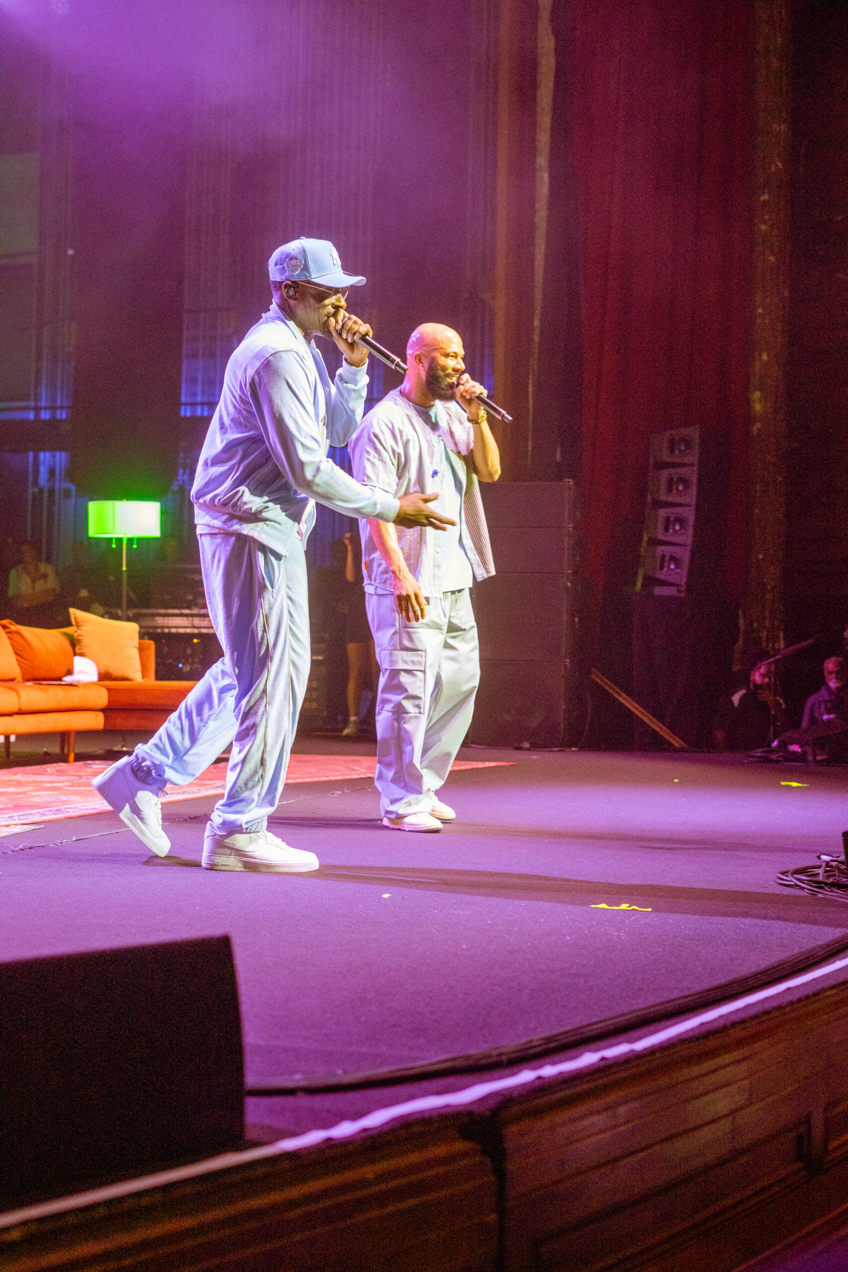 Common and Pete Rock Set the Stage Ablaze with Their Epic Auditorium ...